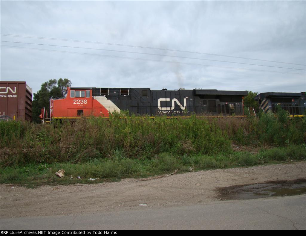 CN 2238